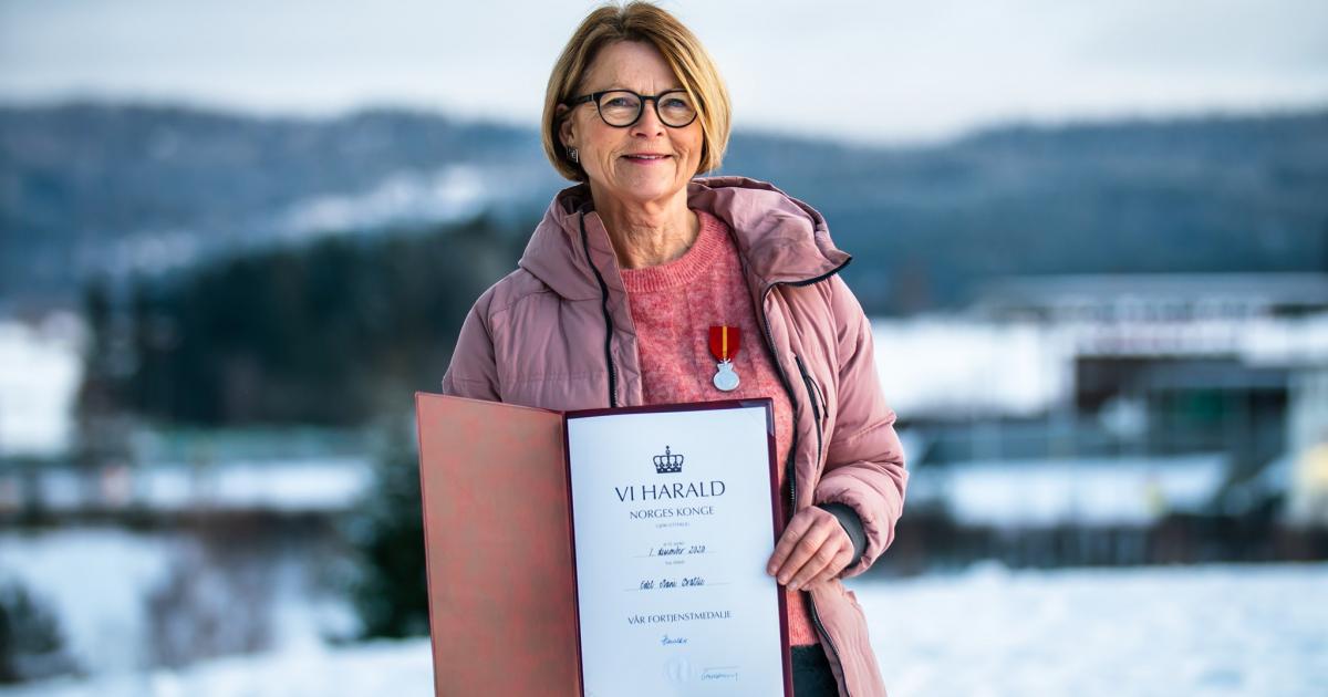 Kongens fortjenestmedalje til Edel Marie Bratlie